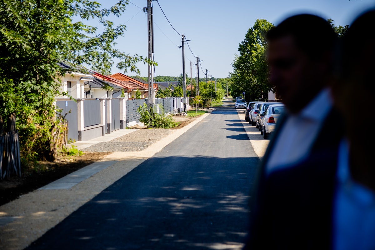 The road construction of Phase I of Tőr Street has been completed ...
